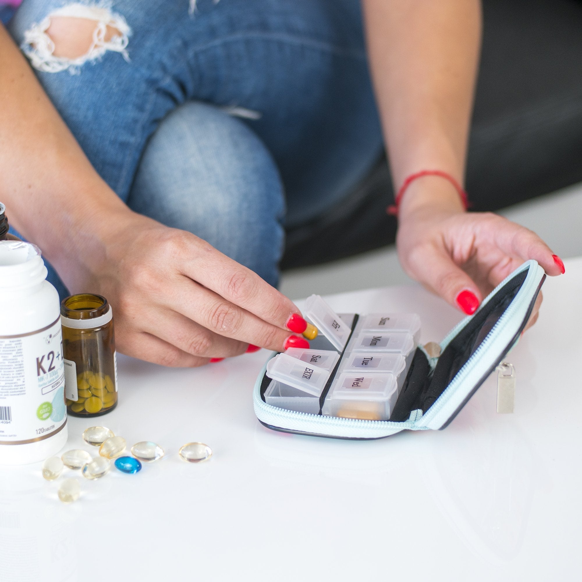 Stylish Meets Smart: The Pill Case That’s Changing the Way We Stay on ...
